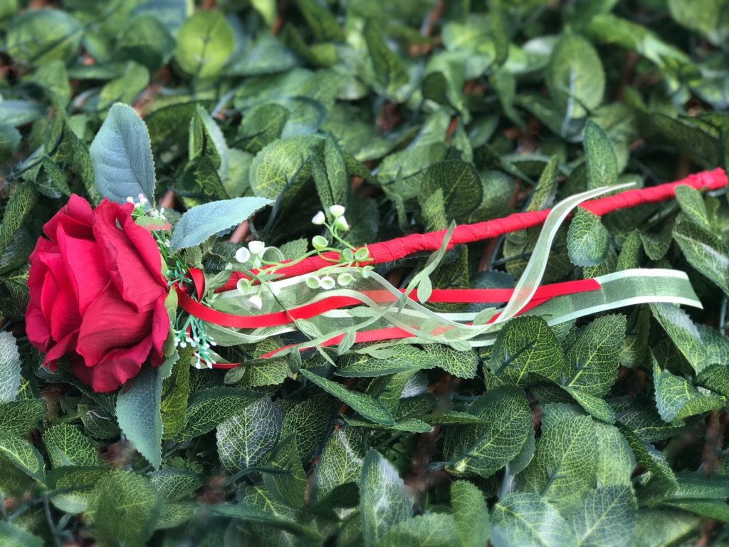 Majestic Rose Wand – Faraway Boutique